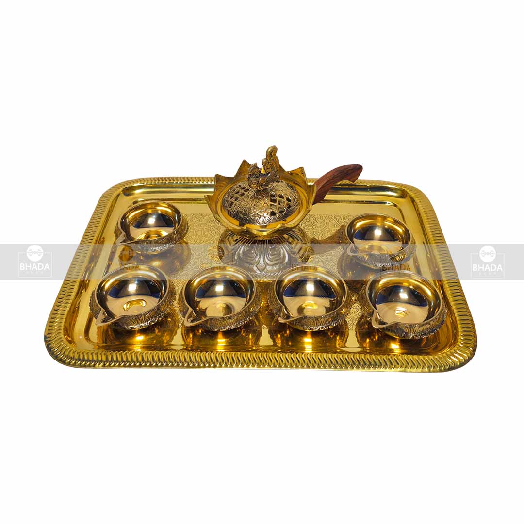 Brass Kuber Deep with Mayur Dhupauro and Tray - BhadaGhar